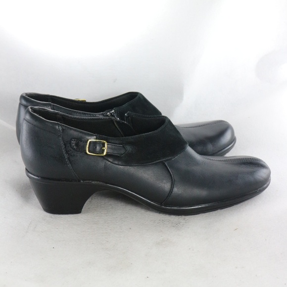 Clarks | Shoes | Clarks Bendables Black Leather Side Zip Ankle Boot Sz ...